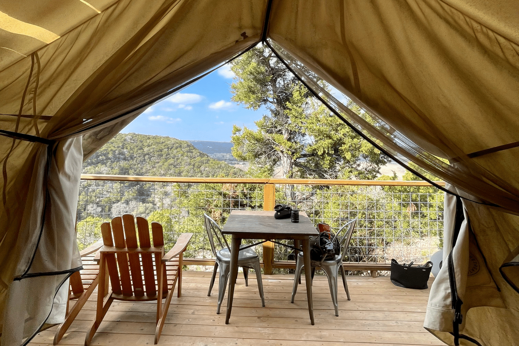 Glamping Packing List - What to Pack for a Glamping Trip